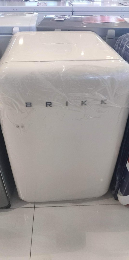BRIKK PERSONAL REFRIGERATOR, TV & Home Appliances, Kitchen Appliances ...