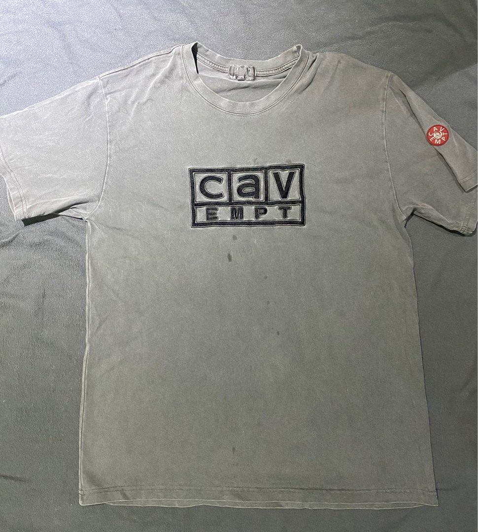 Cav Empt Box Logo, Men's Fashion, Tops & Sets, Tshirts & Polo Shirts on ...