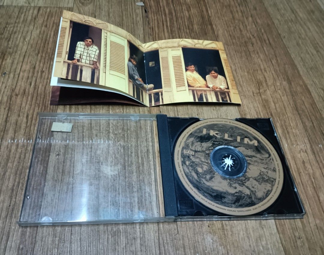 CD IKLIM @ 1994 WARNER MUSIC M SDN BHD.., Hobbies & Toys, Music & Media ...