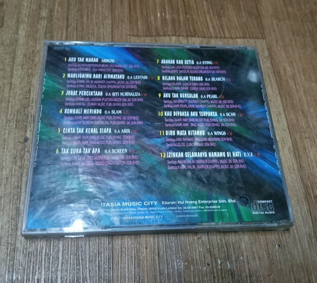 CD REGGAE 1997.., Hobbies & Toys, Music & Media, CDs & DVDs on Carousell