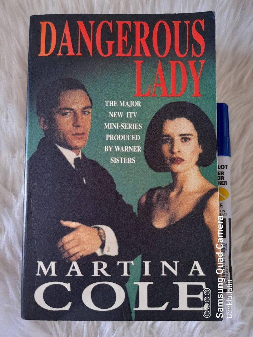 DANGEROUS LADY by Martina Cole, Hobbies & Toys, Books & Magazines ...