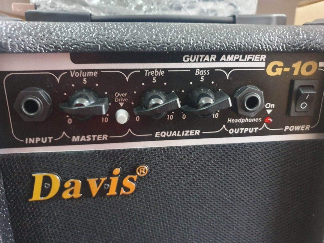 Davis G-10 Guitar Amplifier 10watts, Hobbies & Toys, Music & Media ...