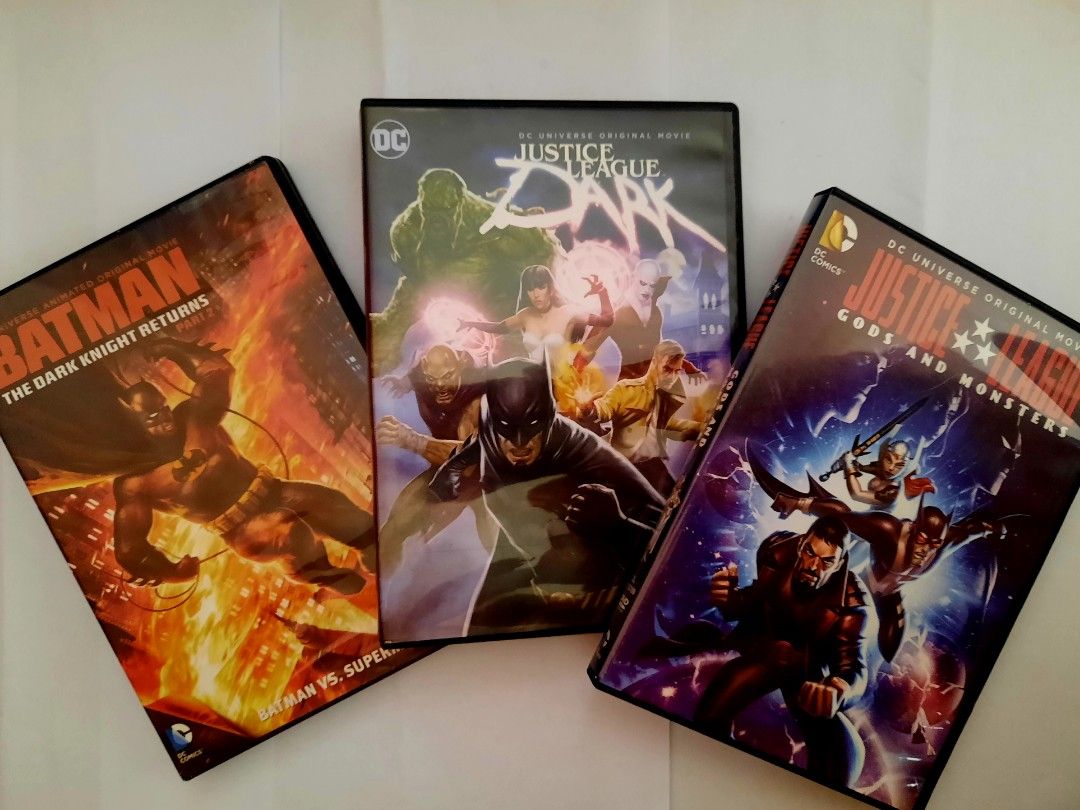 DC UNIVERSE ORIGINAL MOVIE [3 DVDs], Hobbies & Toys, Music & Media, CDs ...