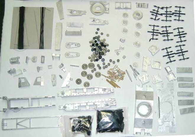 DEMAG CC2000 CC 2000 1/50 METAL KIT Zon Models Crawler Crane, 興趣及遊戲, 玩具 ...