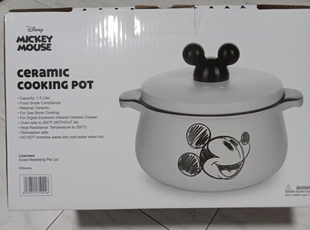 Disney Mickey Mouse 1.5L Ceramic pot, Furniture & Home Living ...