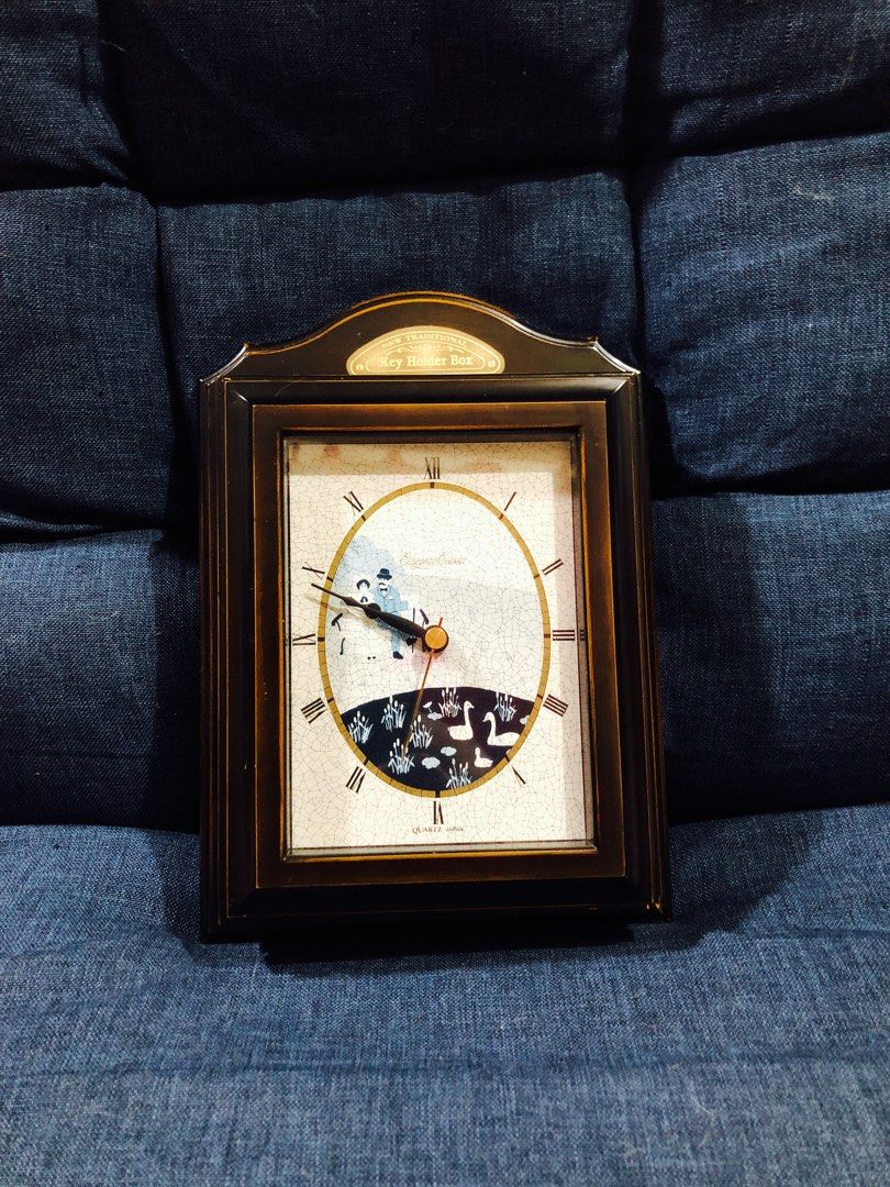 European Classic Wall Clock Key Holder Tochigi Tokei Quartz, Men's ...