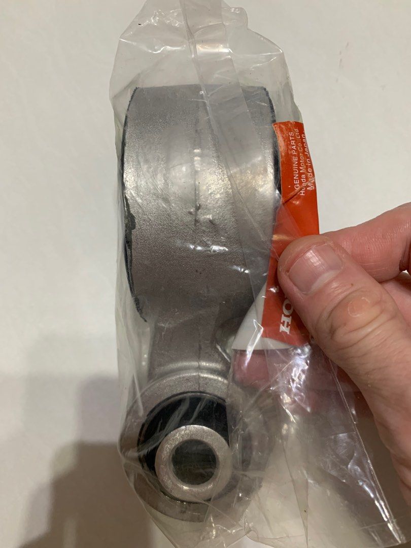 Fd2r fd2m rear engine mount, Car Accessories, Accessories on Carousell