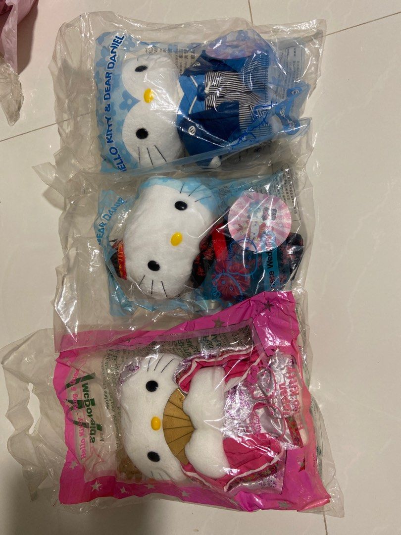 Hello Kitty Sets, Hobbies & Toys, Toys & Games on Carousell