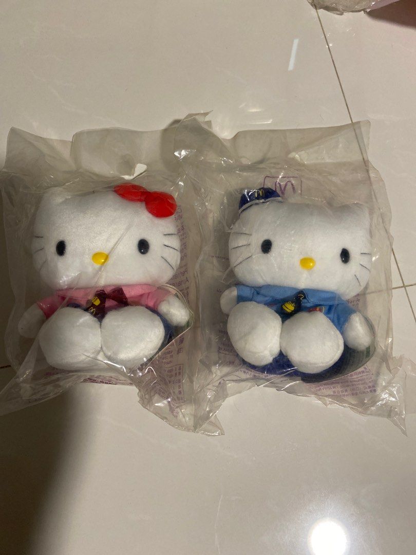 Hello Kitty Sets, Hobbies & Toys, Toys & Games on Carousell