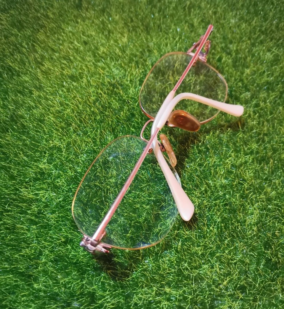 HOYA RIMLESS FRAME EYEGLASS JAPAN VINTAGE, Women's Fashion, Watches ...