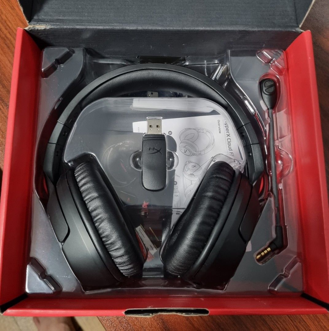 HyperX Cloud Flight Wireless, Audio, Headphones & Headsets on Carousell