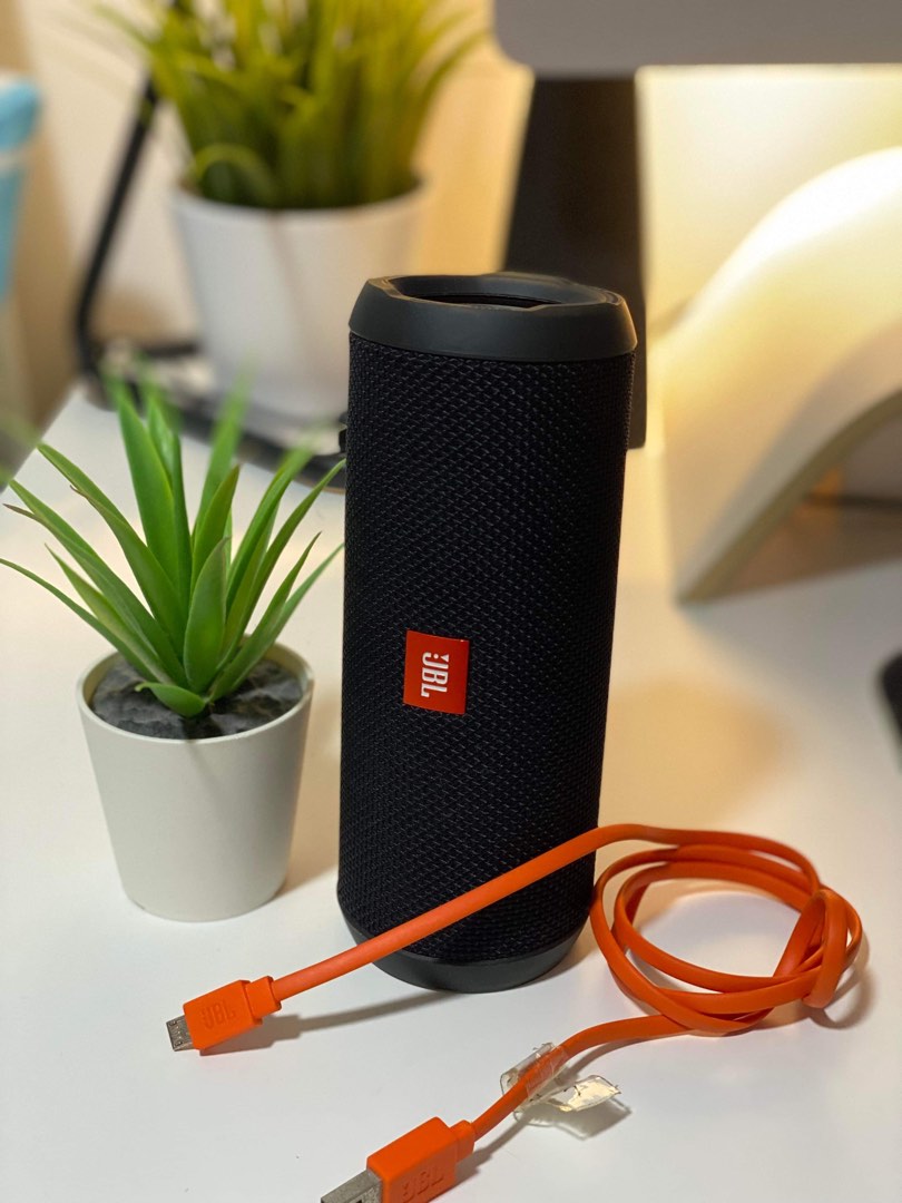 JBL FLIP 3se Bluetooth Speaker, Audio, Portable Audio Accessories on ...