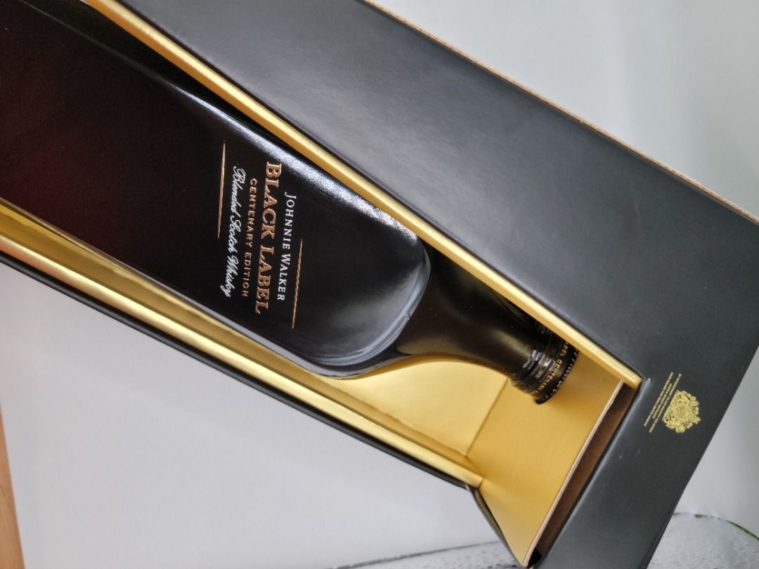 Johnnie Walker centenary edition 12 Years Old Black Lebel -100 Years Of ...