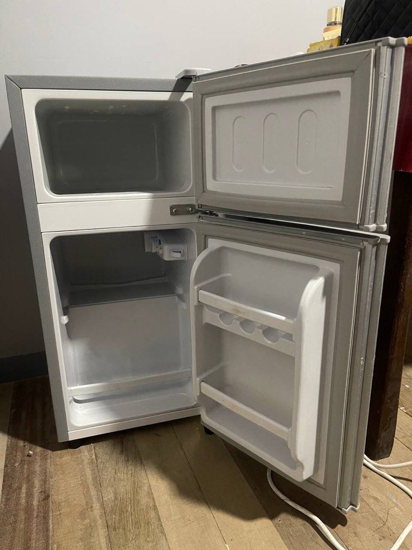 Kaisa Villa Personal Ref , TV & Home Appliances, Kitchen Appliances ...