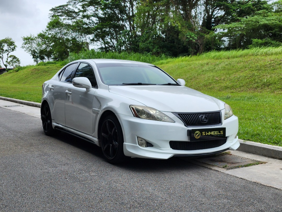 Lexus IS250 V6 Auto, Cars, Used Cars on Carousell