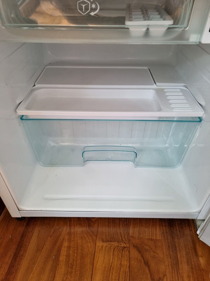 LG 4 tick mini Fridge, TV & Home Appliances, Kitchen Appliances ...