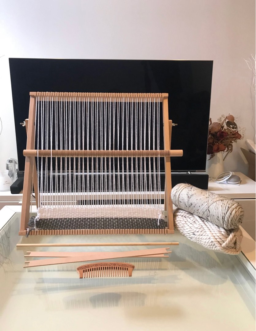Loom Weaving Kit, Hobbies & Toys, Stationary & Craft, Craft Supplies ...