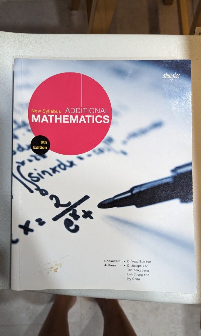 Math, A Math, Physics, Chinese Textbooks, Hobbies & Toys, Books & Magazines, Textbooks on Carousell