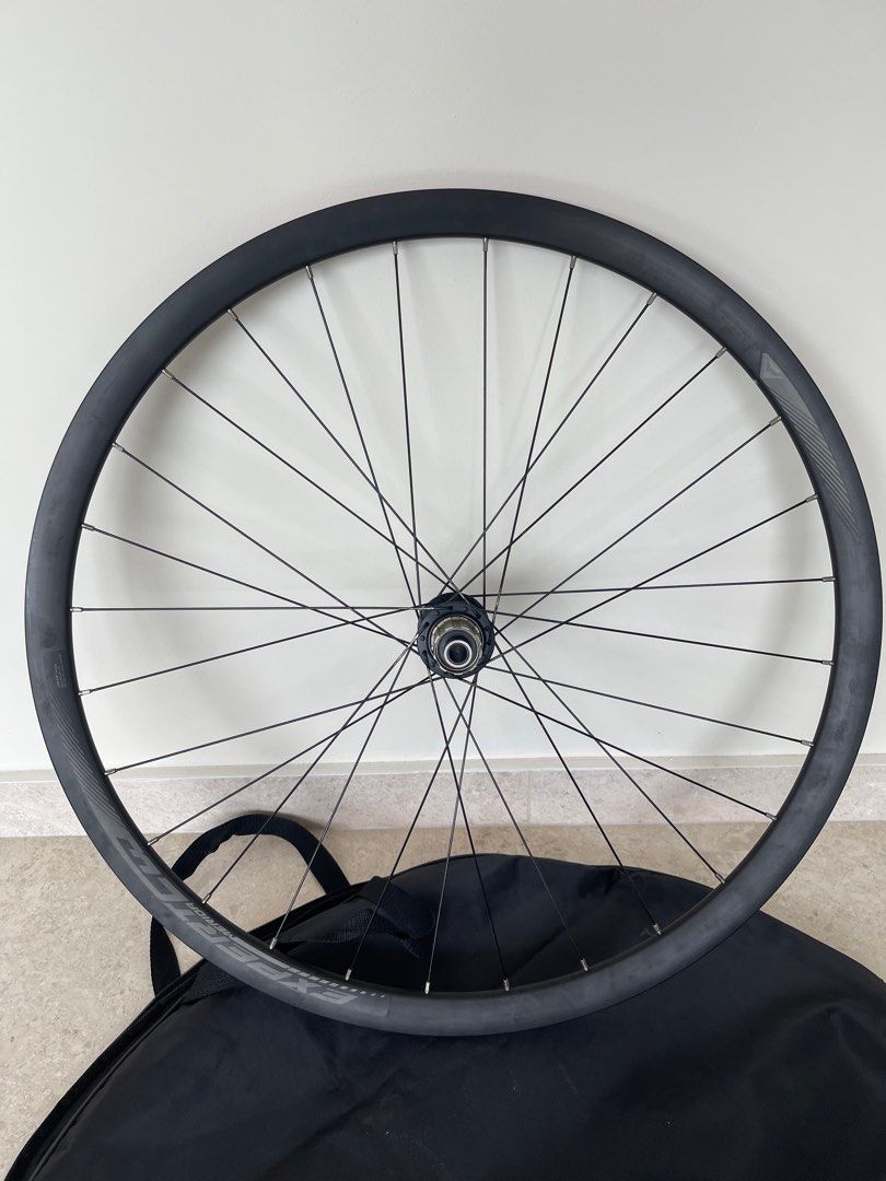 Merida road bike wheelset, Sports Equipment, Bicycles & Parts, Parts ...
