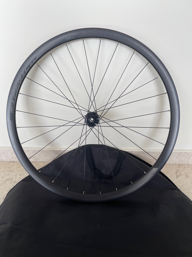 Merida road bike wheelset, Sports Equipment, Bicycles & Parts, Parts ...