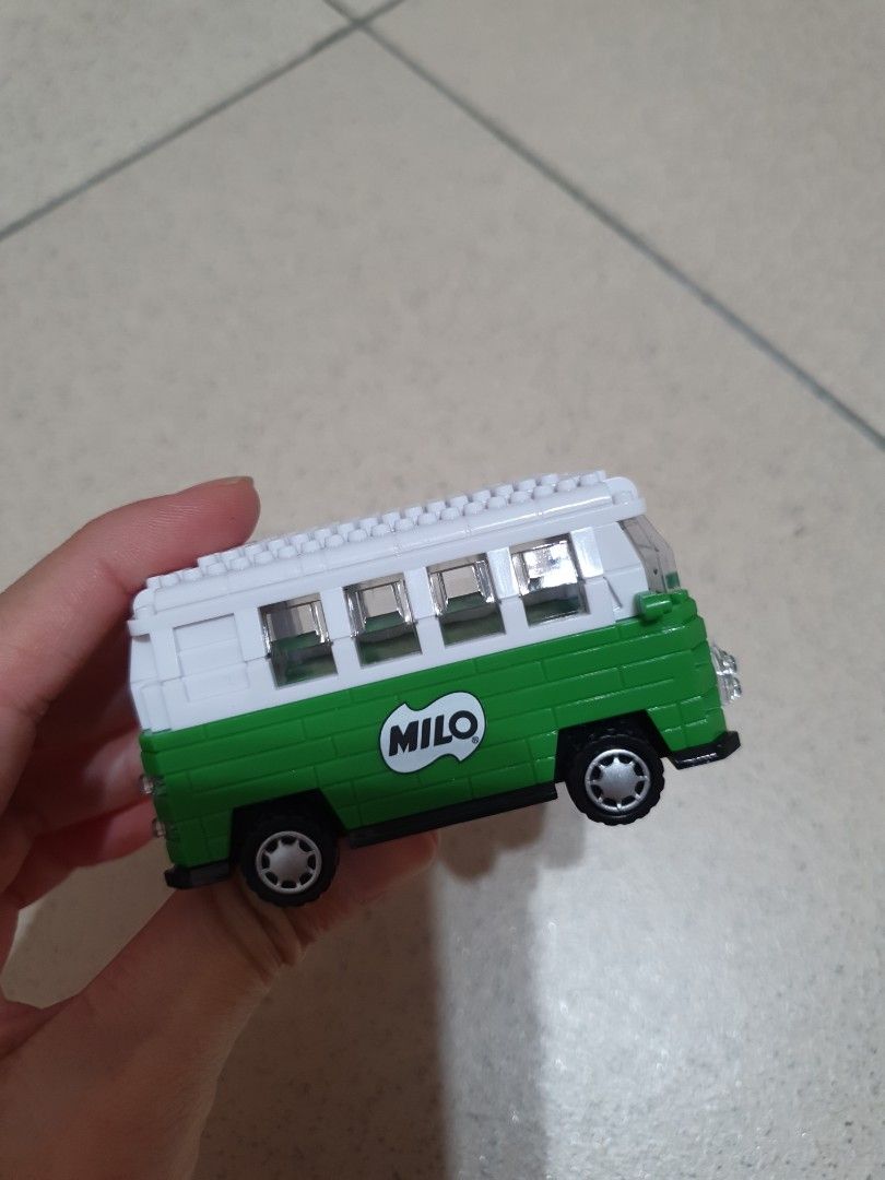Milo Mini Brick Van Collectibles Year 2022 Edition -1980s, Hobbies ...