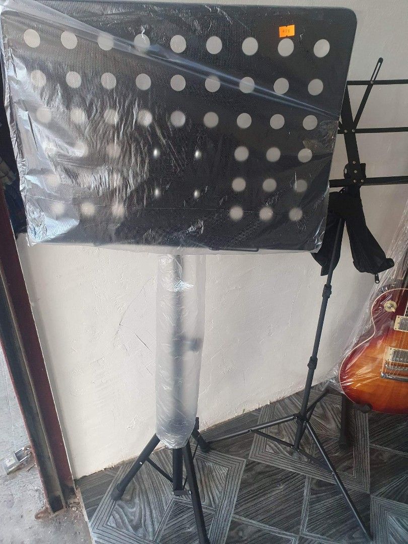 Music Stand / Lyric Stand Portable Adjustable, Hobbies & Toys, Music ...