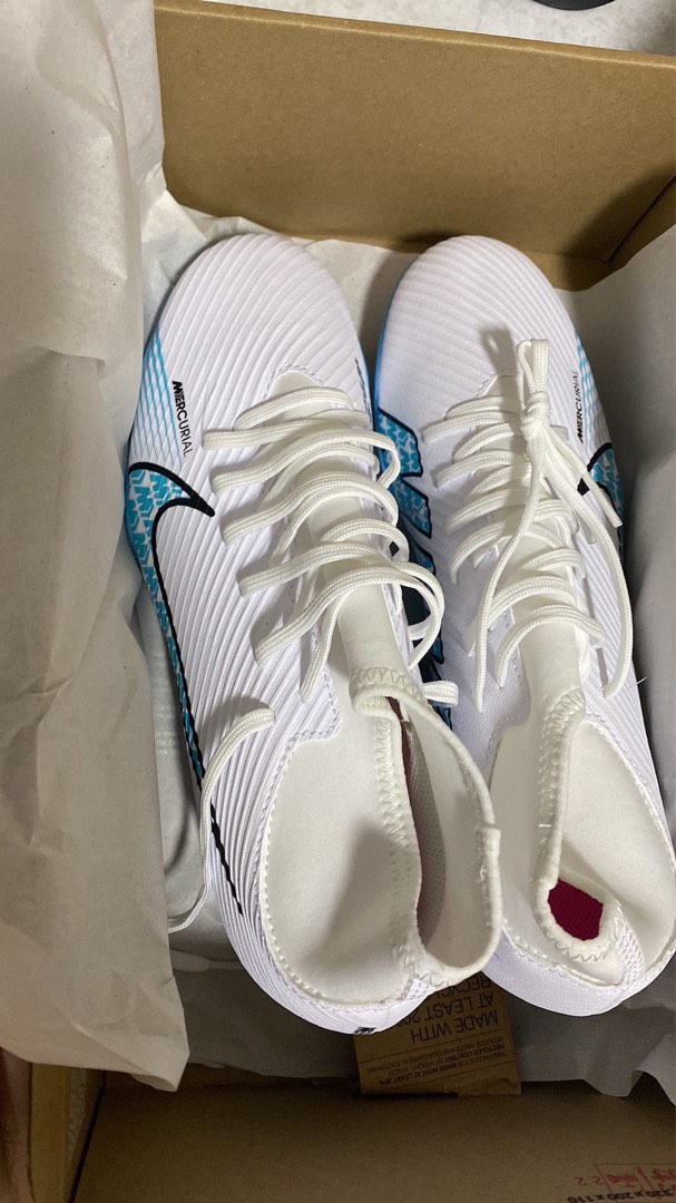 Nike Mercurial Superfly, Sports Equipment, Sports & Games, Racket ...