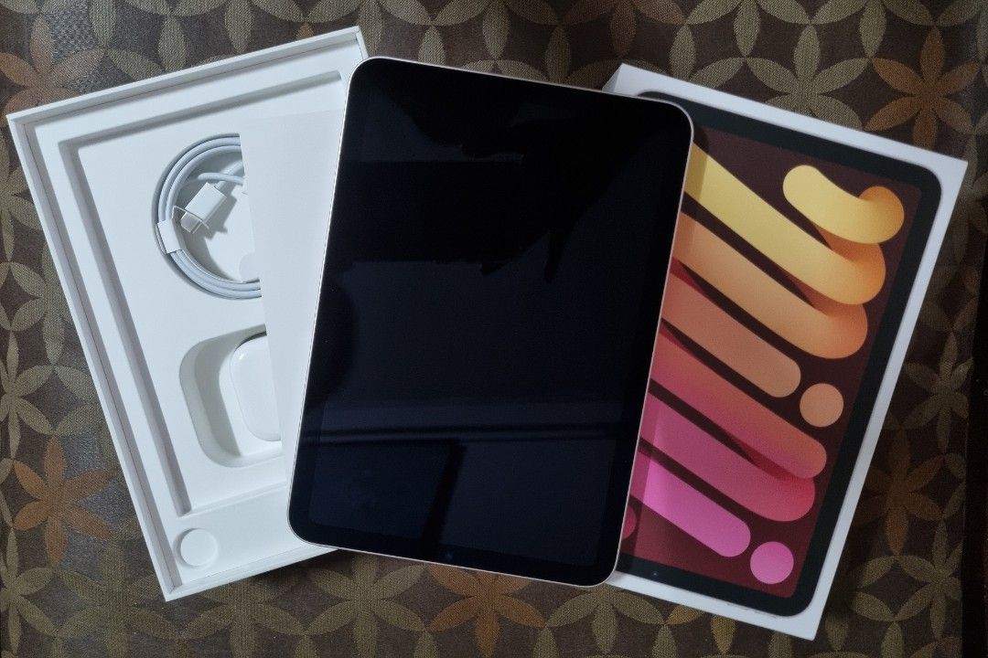 PINK iPad Mini 6th generation Wi-Fi, Mobile Phones & Gadgets, Tablets ...