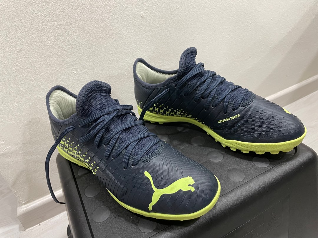 PUMA Turf Boots, Men's Fashion, Footwear, Boots on Carousell