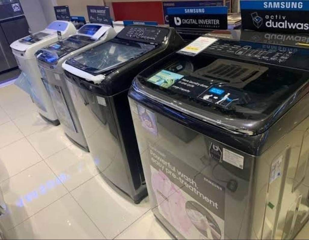SAMSUNG DIGITAL INVERTER&WOOBLE TECH TOPLOAD WASHING MACHINE, TV & Home ...