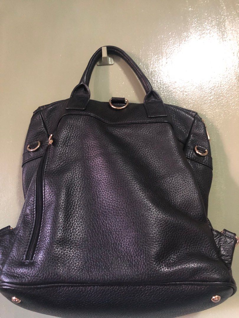 Sisley medium leather backpack, Women's Fashion, Bags & Wallets ...