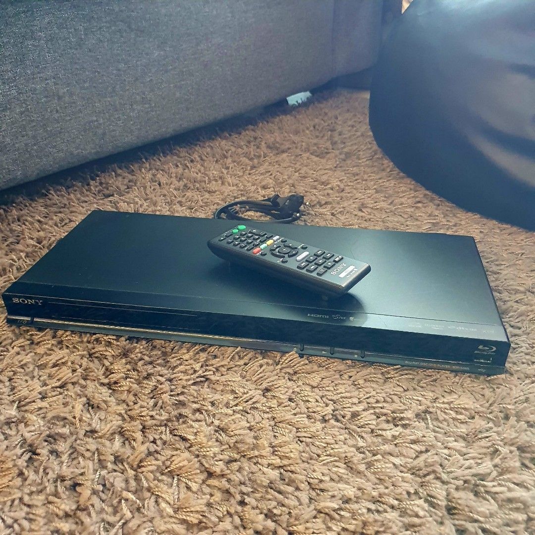 Sony Bluplayer BDP-S380, TV & Home Appliances, TV & Entertainment, Blu ...