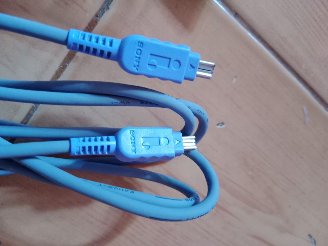 Sony IEEE-1394 FireWire / iLink DV 4 Pin Male To Male Cable, Mobile ...
