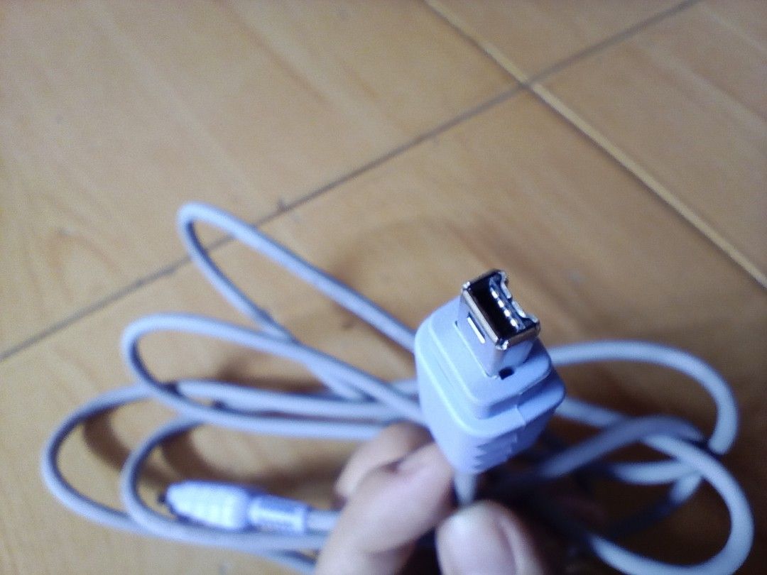 Sony IEEE-1394 FireWire / iLink DV 4 Pin Male To Male Cable, Mobile Phones & Gadgets, Mobile ...