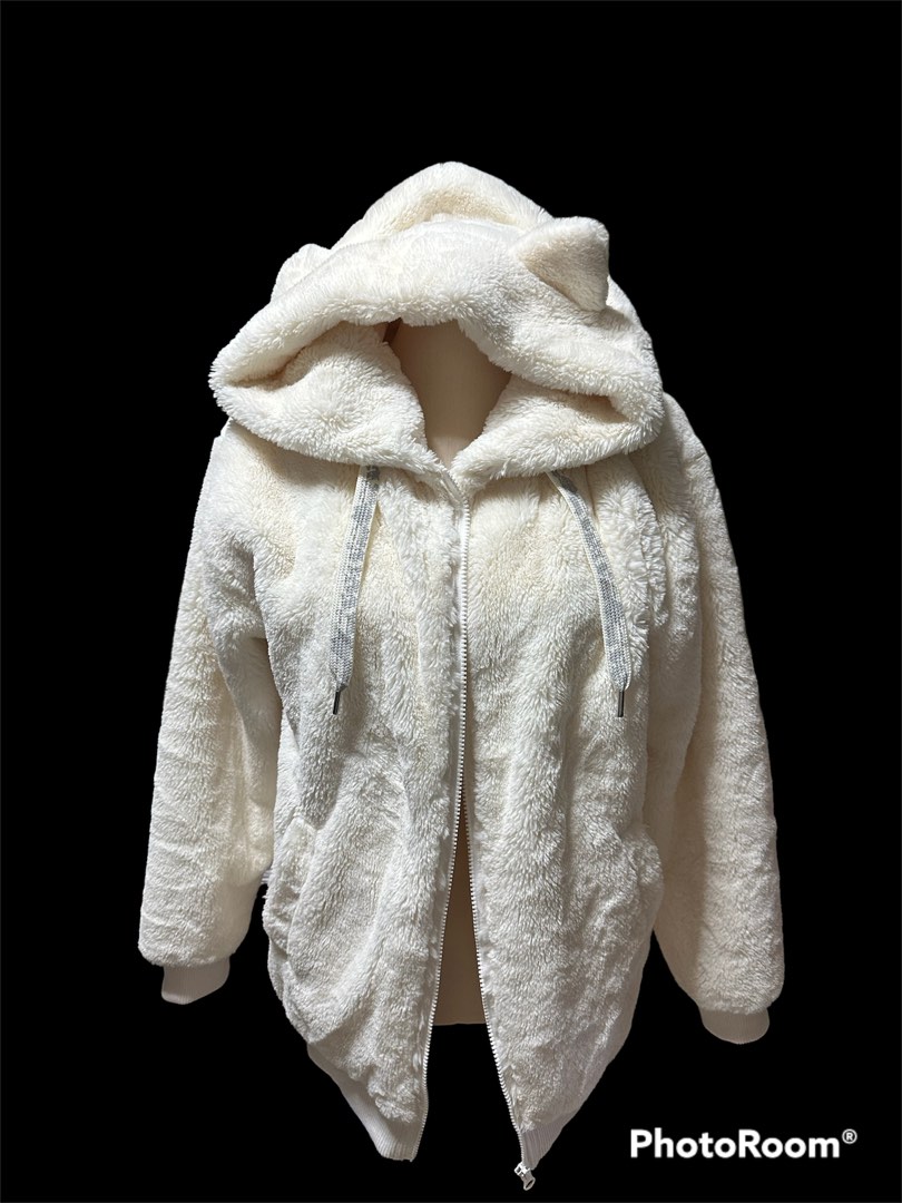Super cute and warm jacket. Perfect pang baguio, Women's Fashion, Coats ...