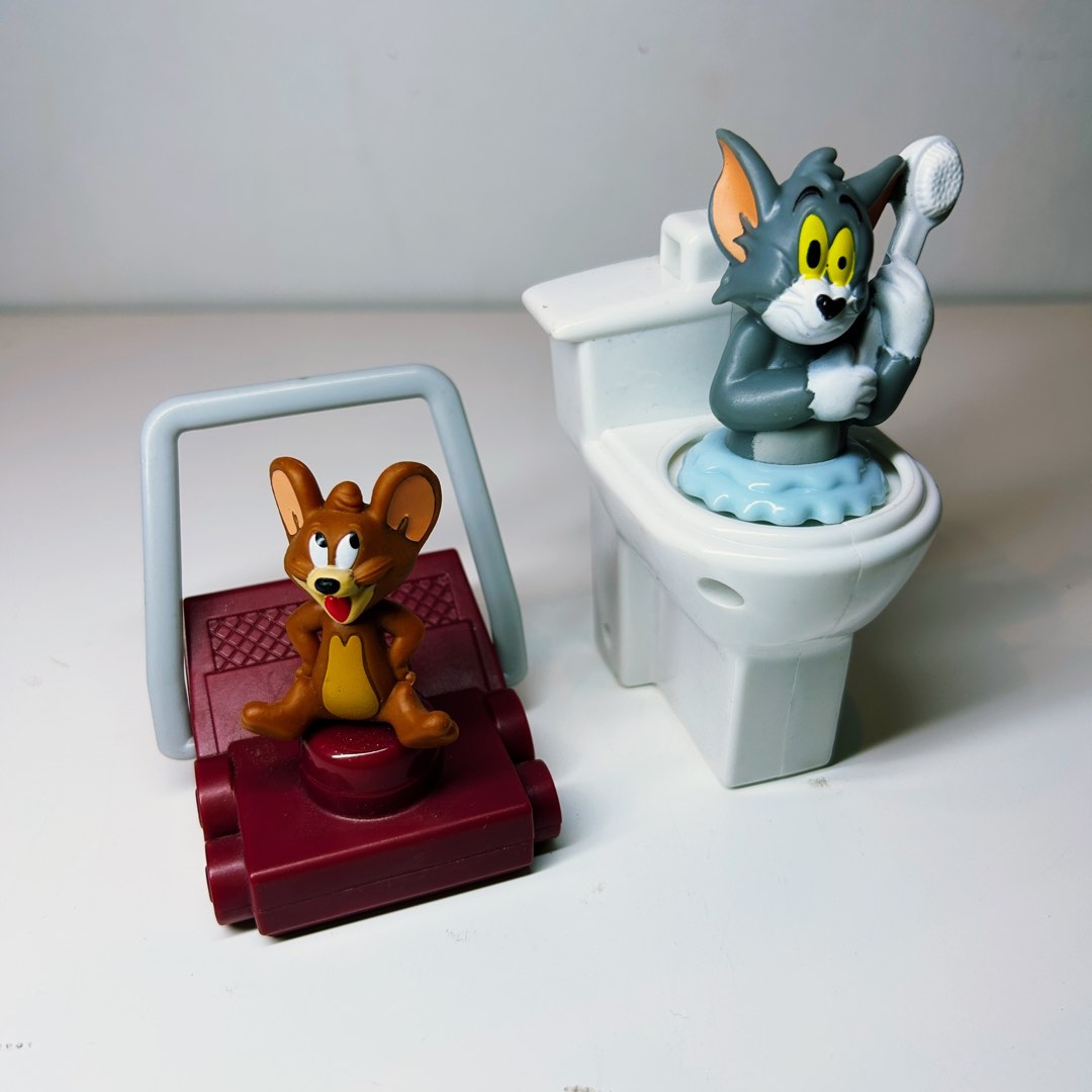 Tom and Jerry toy set, Hobbies & Toys, Toys & Games on Carousell