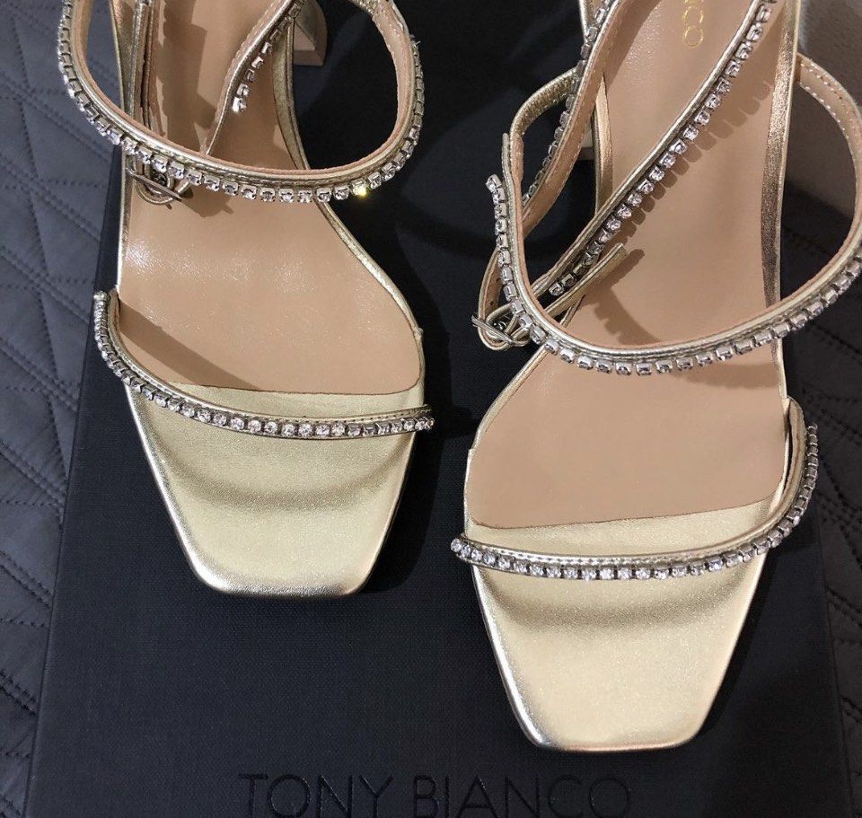 Tony Blanco Heels, Women's Fashion, Footwear, Heels on Carousell