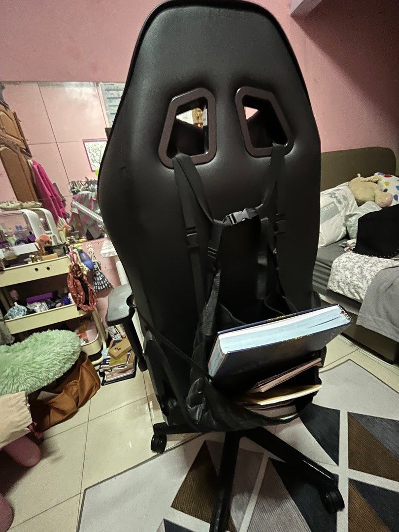 Tracing Gamers/ Office chair, Furniture & Home Living, Furniture ...