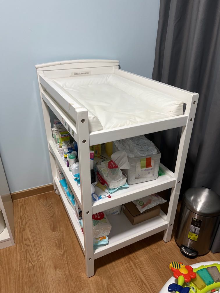 Very sturdy baby changing station / changing table from NZ, Babies ...