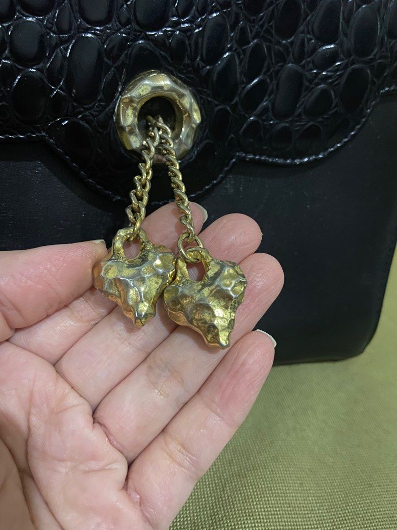 Vintage Standalone Box Type Bag, Women's Fashion, Bags & Wallets ...