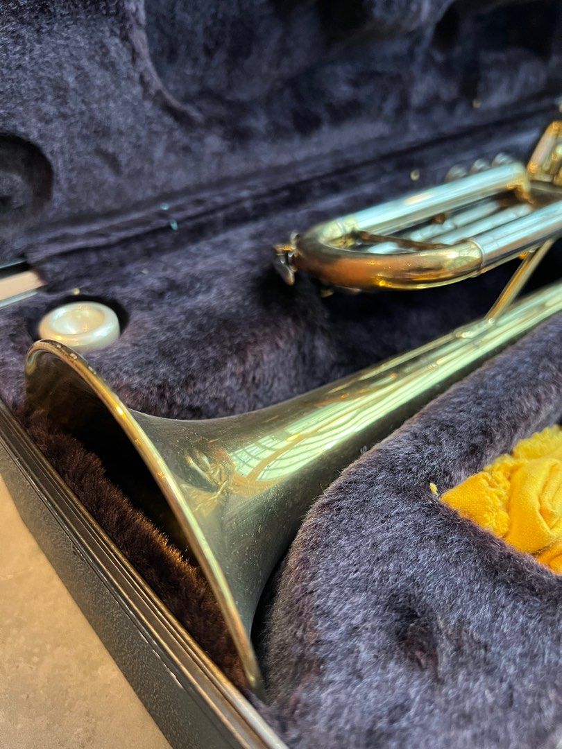 Vintage trumpet, Hobbies & Toys, Music & Media, Musical Instruments on ...