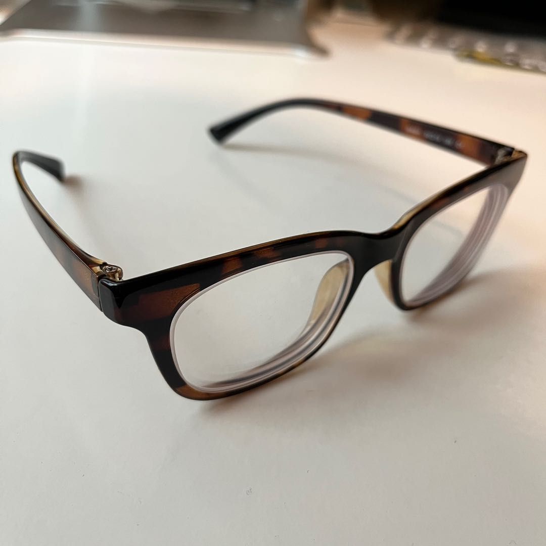 Visual Mass Eyeglasses / Spectacles, Women's Fashion, Watches ...