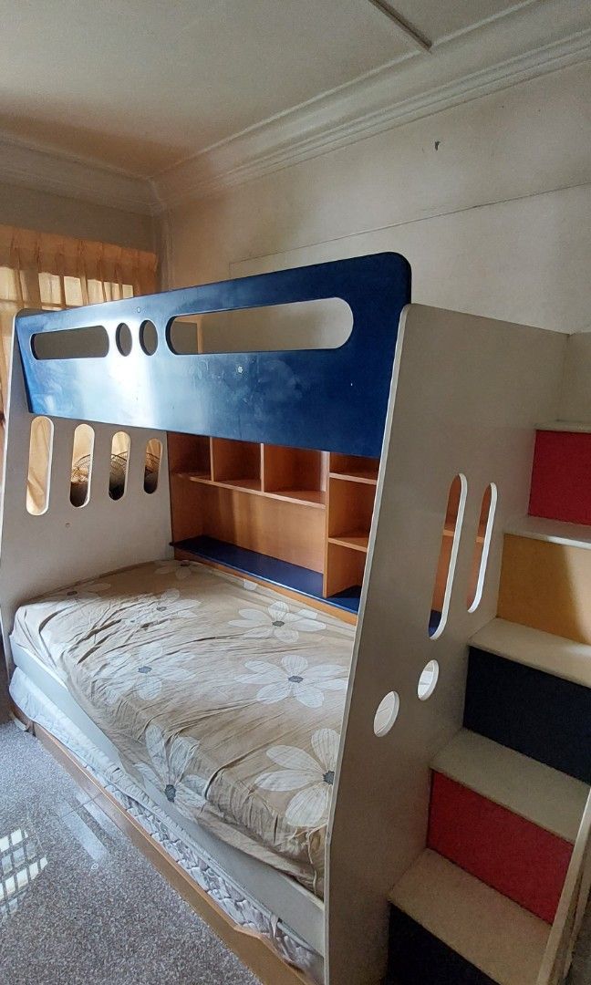 3 Level Bunk Bed (Open to negotiate), Furniture & Home Living ...