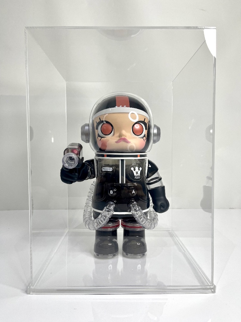 400% Molly Display Case (Type B), Hobbies & Toys, Toys & Games on Carousell