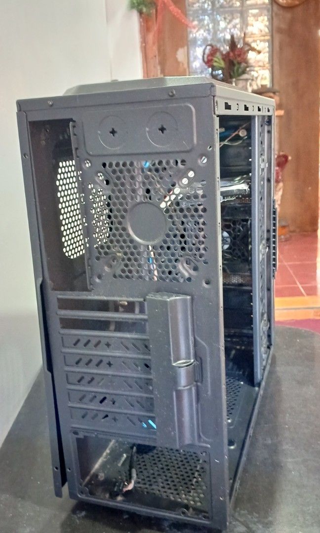 Aerocool Strike-X One PC cases, Computers & Tech, Parts & Accessories ...