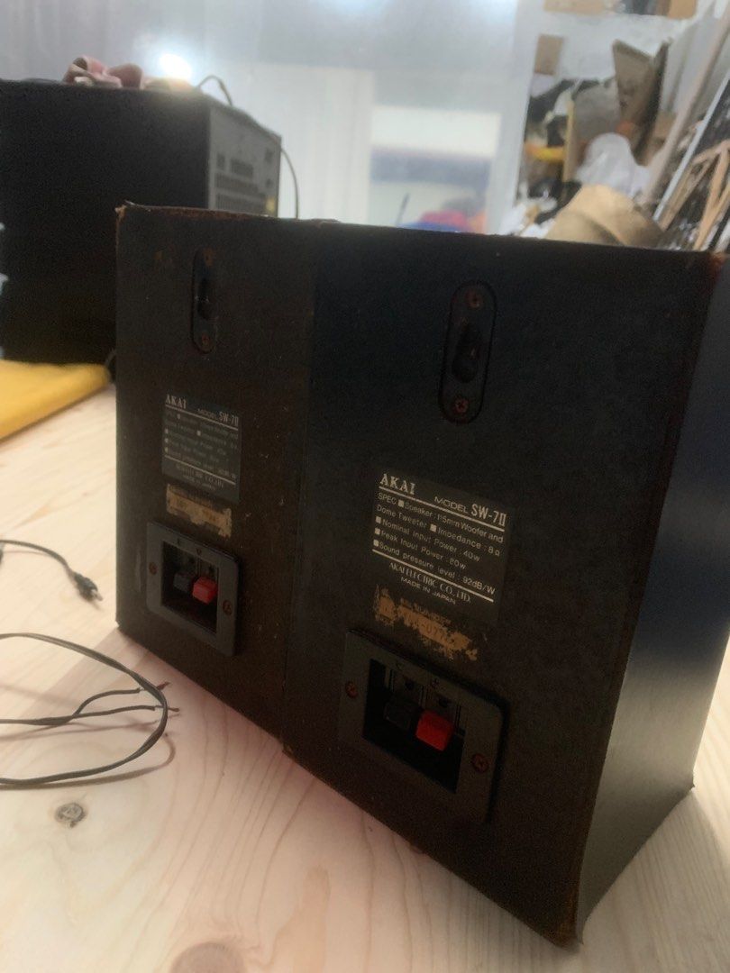 Akai Sw 7ii Bookshelf Speakers, Audio, Soundbars, Speakers & Amplifiers on Carousell