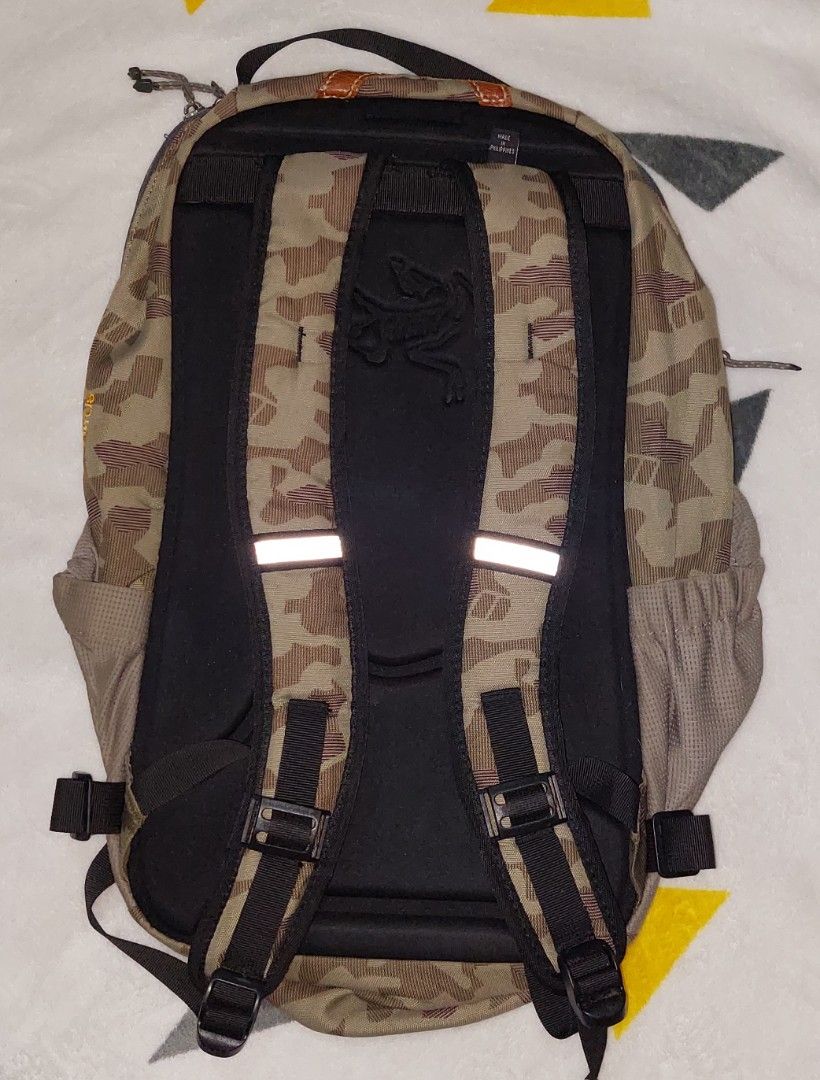 Arcteryx, Men's Fashion, Bags, Backpacks on Carousell