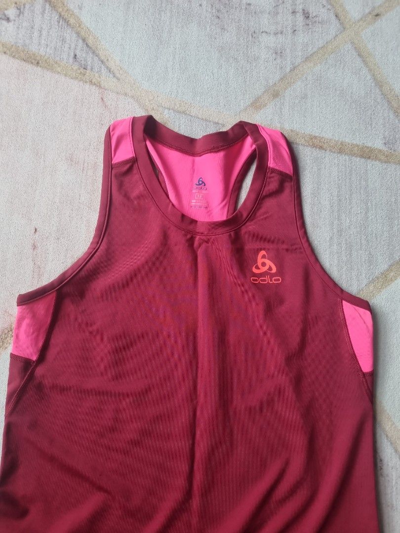 ASICS DRI fit T, Women's Fashion, Activewear on Carousell