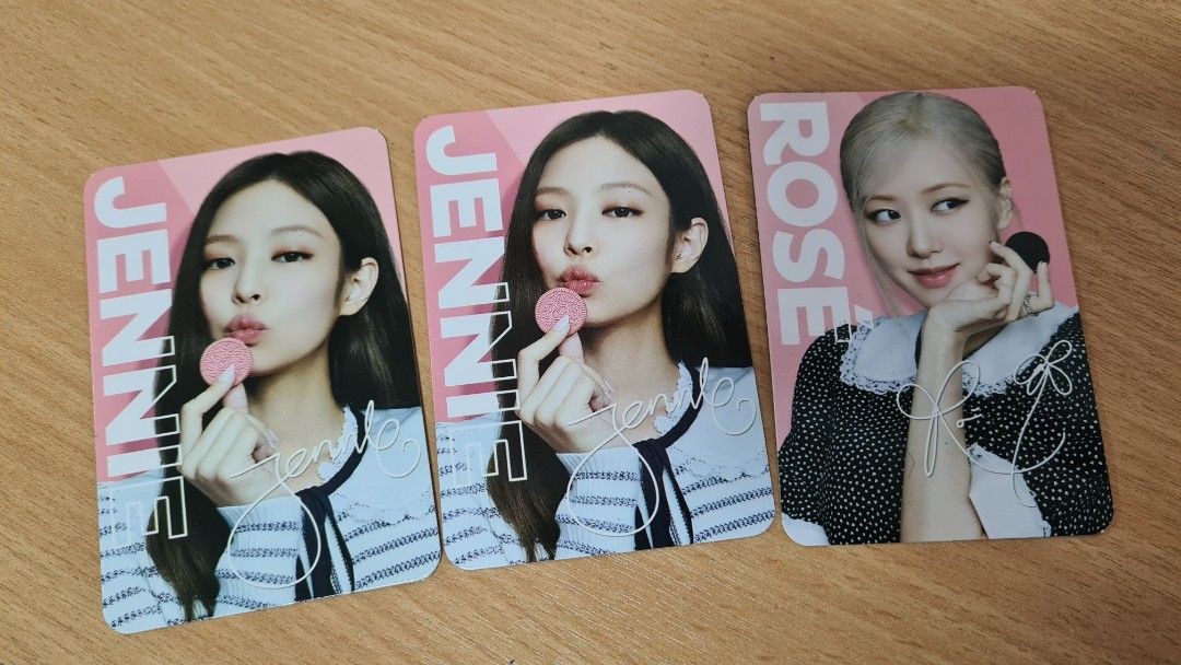 BlackPink oreo pc jennie rose, Hobbies & Toys, Memorabilia ...