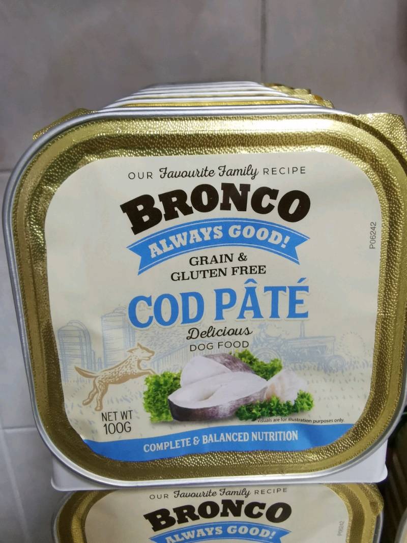 12 x Bronco cod pate, Pet Supplies, Pet Food on Carousell
